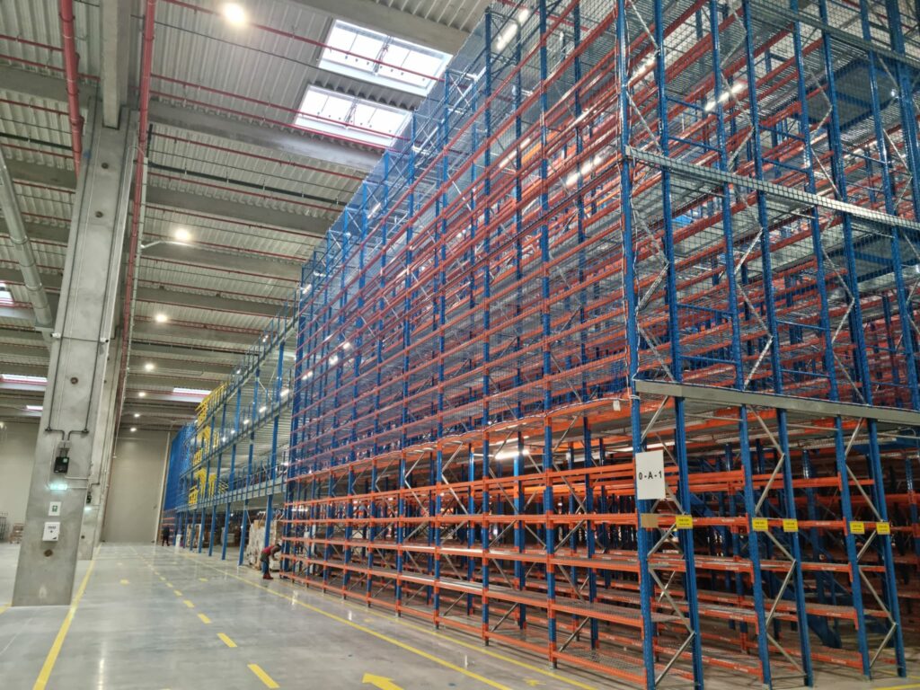 pallet-rack-safety-netting-visornets - Visornets - Visor Fall Arrest Nets